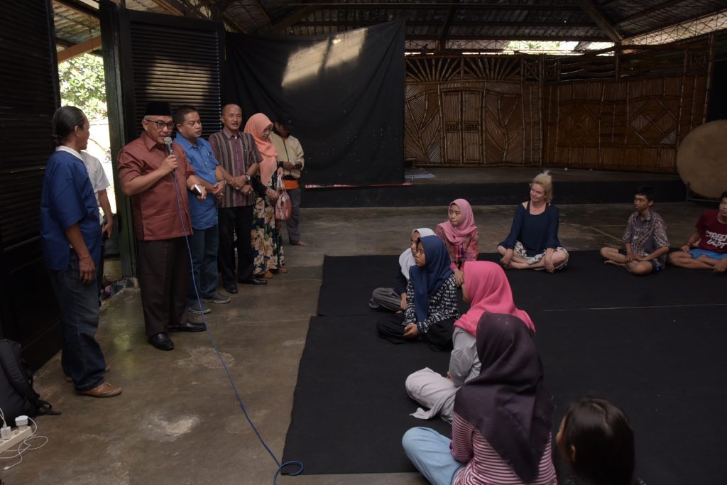 Workshop Festival Kecil di Kampus Bengkel Teater Rendra – Prokopim Kota ...